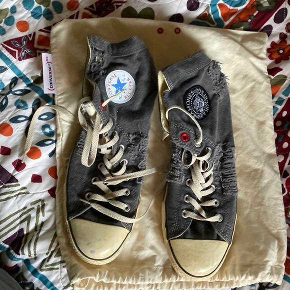 Converse | Shoes | Mens 1 Limited Edition Converse Chuck Taylor Ramones ...